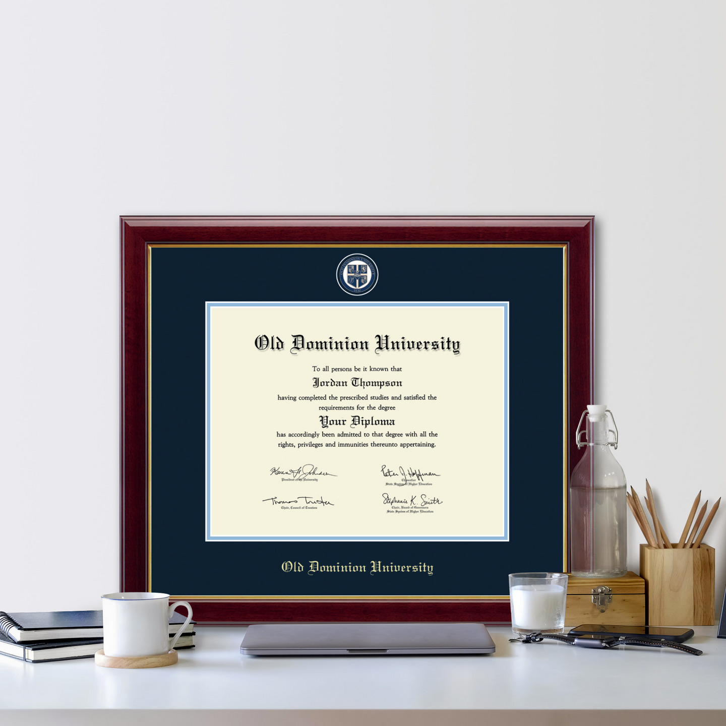 Old Dominion University Masterpiece Medallion Diploma Frame in Gallery ...